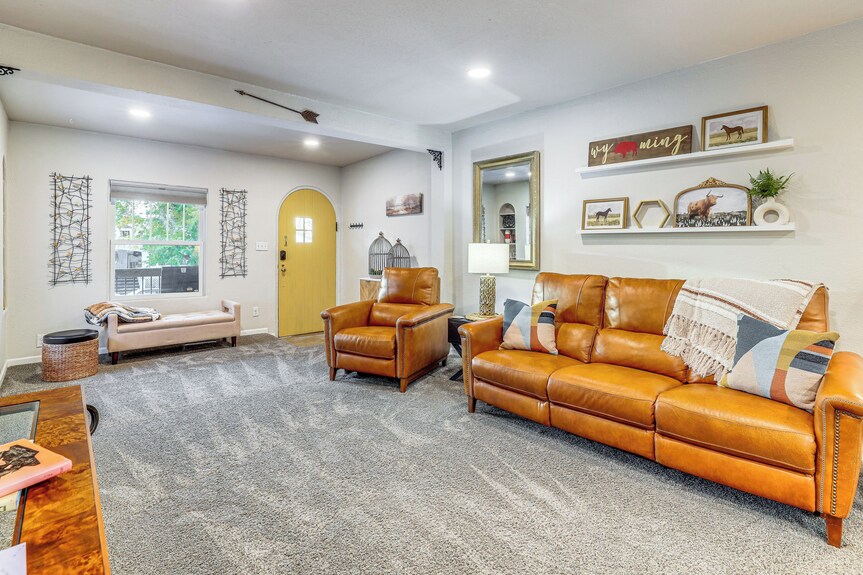 1 Mi To Dtwn Casper: Homey Getaway W/ Yard! - Casper, WY