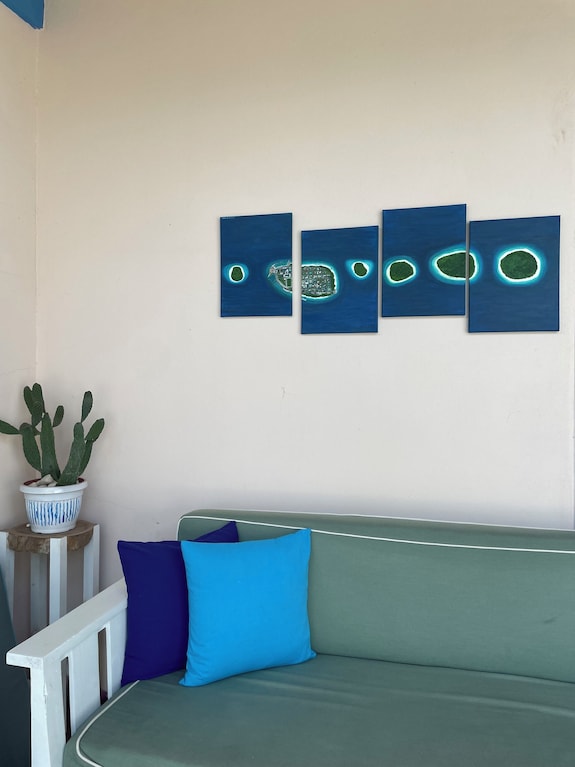 5 Bedroom Hotel On Kendhoo Island, With Ac, Wi-fi, And Peaceful Surroundings. - Maldives