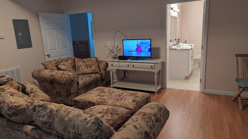 1-bdrm House With Fireplace, Ac And Wifi With 20 Acres Of Trees Scenic Deck. - Kingston, TN