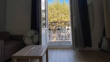 Appt 3 - Résidence le Repos des Thermes - T2 avec balcon | Sala de estar