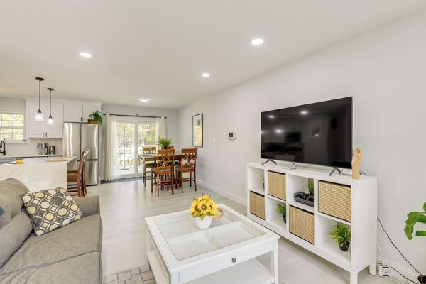 Near Top Attractions: Deck Dining At Severn Home! - Maryland (State)