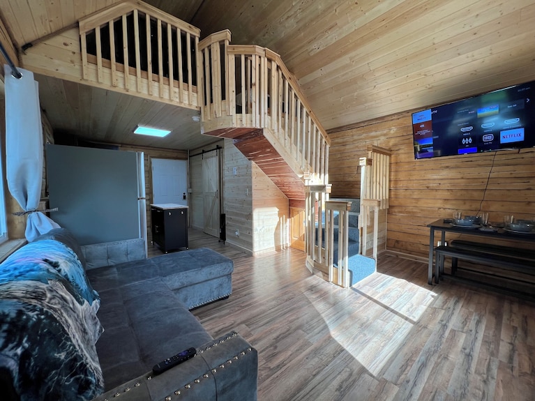 Charming Cabin Near Hatcher Pass - Alaska