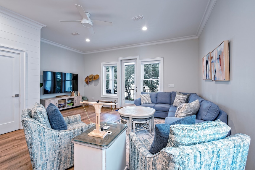 For Shore Beach House Easy Beach And Pool Access Nicely Decorated By Prickett Properties - Gulf Shores, AL