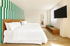 Quarto Duplo Superior | Roupa de alta qualidade, secretária, Wi-fi grátis 