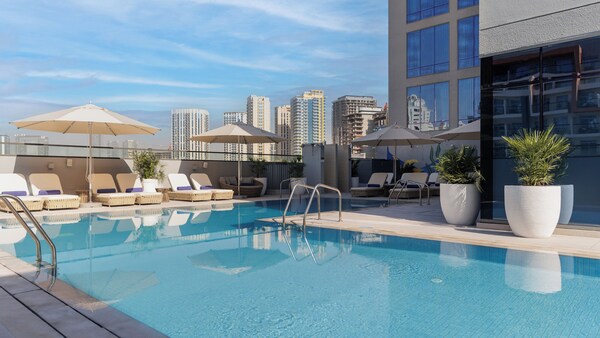 Holiday Inn Dubai Village Circle By Ihg - Dubai