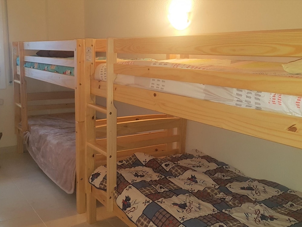 Spacieux Appart à 200m de la Plage de Roses - Terrasse BBQ, Parking ...