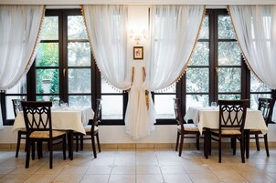 Pequeno-almoço continental diário incluído 