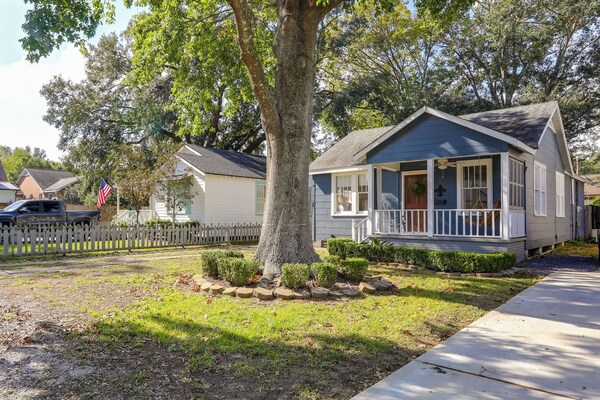 4 Mi To Dtwn: Baton Rouge Bungalow W/ Private Yard - Louisiana