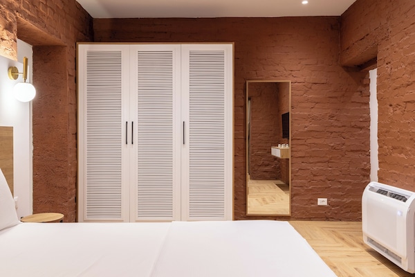 Apartamento Standard, cozinha | Lençóis italianos Frette, roupa de alta qualidade