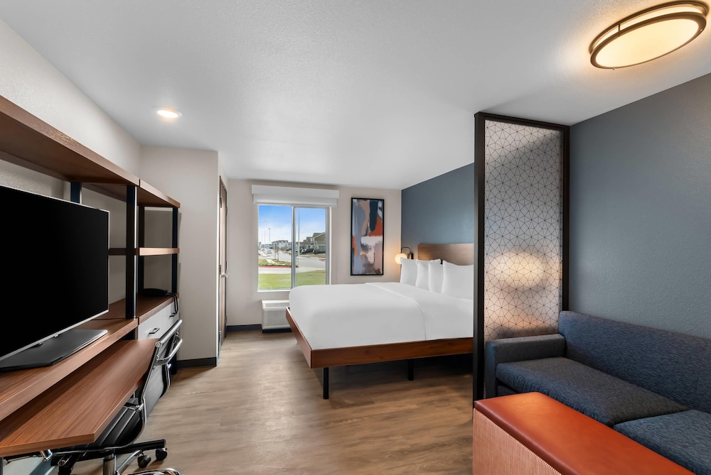 Everhome Suites Bastrop - Bastrop