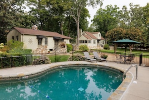 Piscina externa sazonal