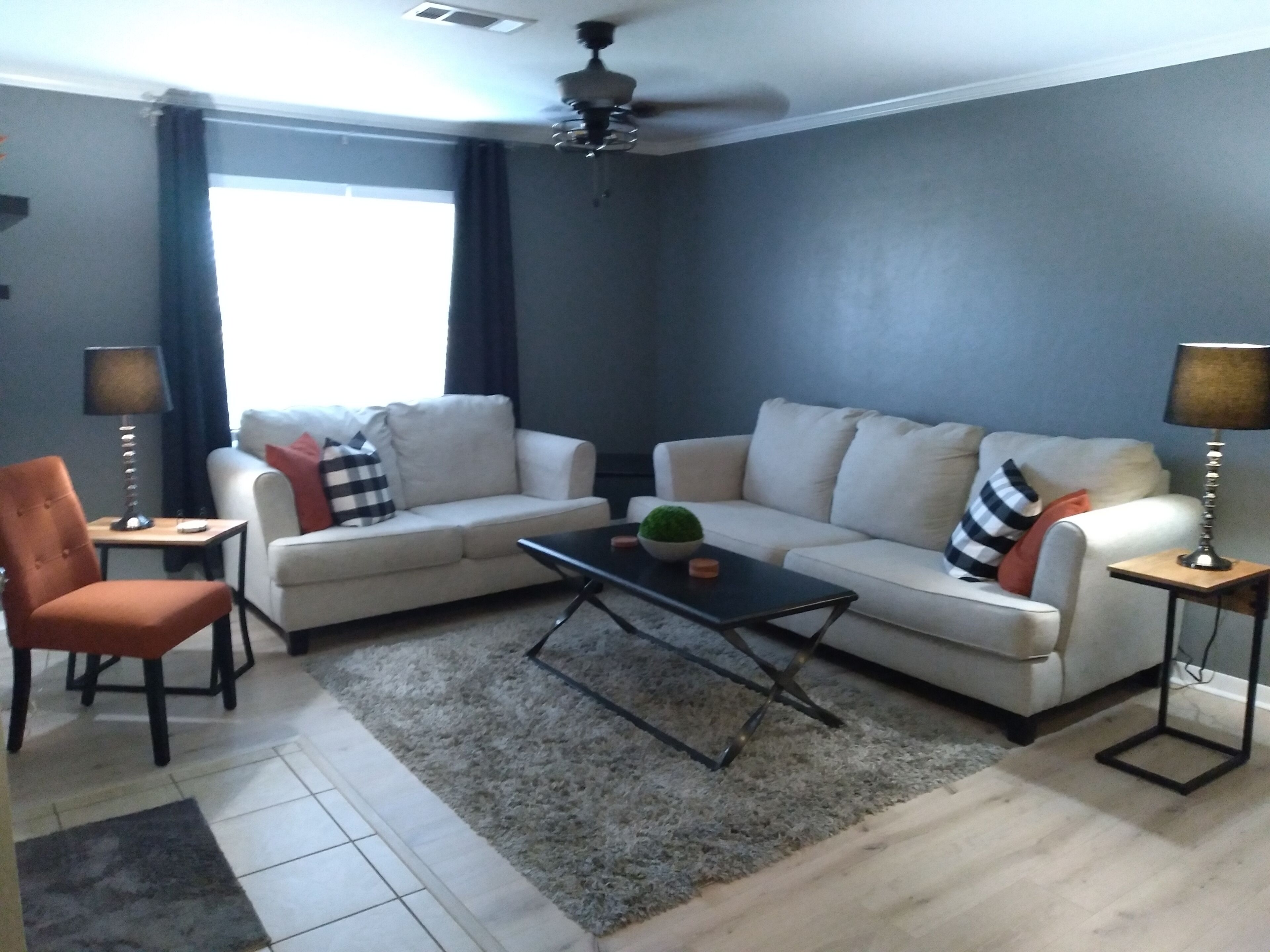 Charming Suburban Log House In Mustang With 3bd/2bath Great Patios. Close To Faa - Oklahoma City, OK