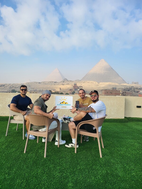 Alibaba Pyramids - Egypte