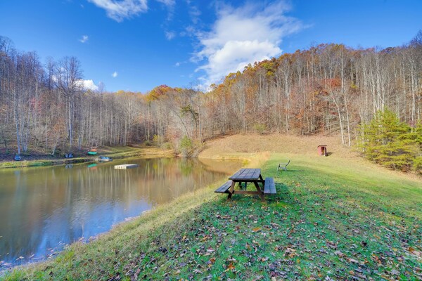 Shared Pond & Trails: Rosedale Cottage! - Cedar Creek State Park, Glenville