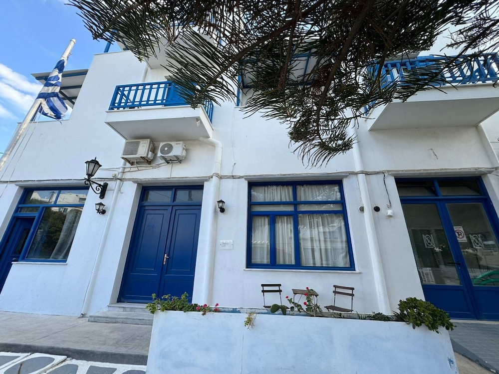 Stella's Loft In Center Of Tinos - Cyclades