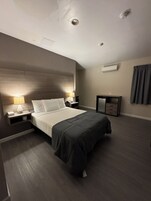 Quarto Comfort, 1 quarto | Secretária, secretária adequada para computadores portáteis 