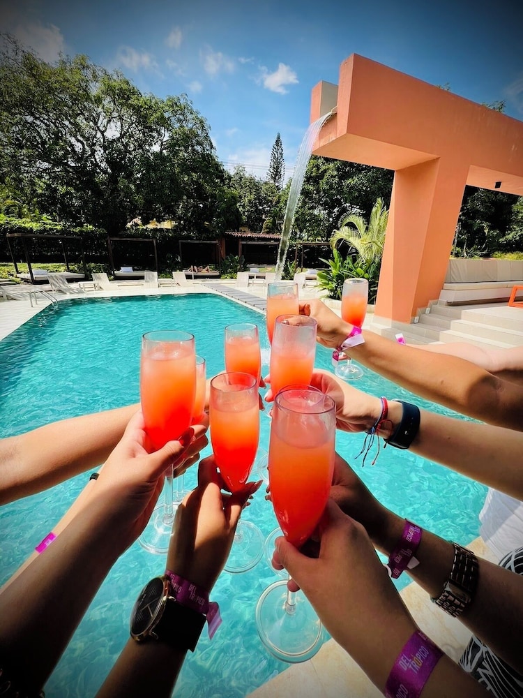 Del Tropico Hotel - Sopetrán