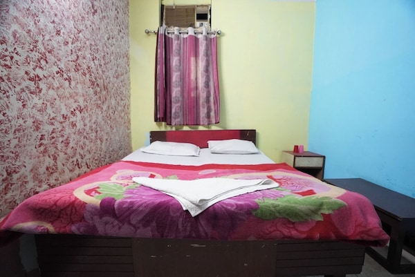 Hotel Swagat Palace - Delhi