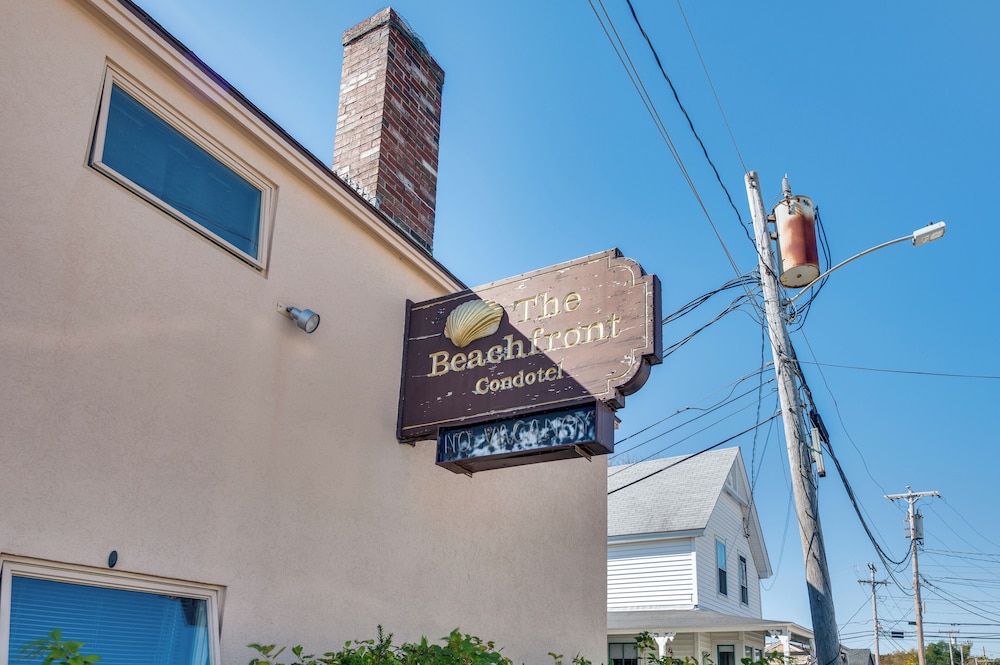 'Beachfront 13' Condo On Old Orchard Beach - Scarborough, ME