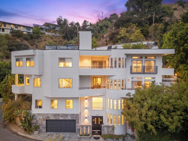 Franklin Mediterranean Villa - Los Angeles, CA