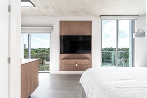 Estúdio luxo, vista para a cidade | Roupas de cama de algodão egípcio, roupas de cama premium