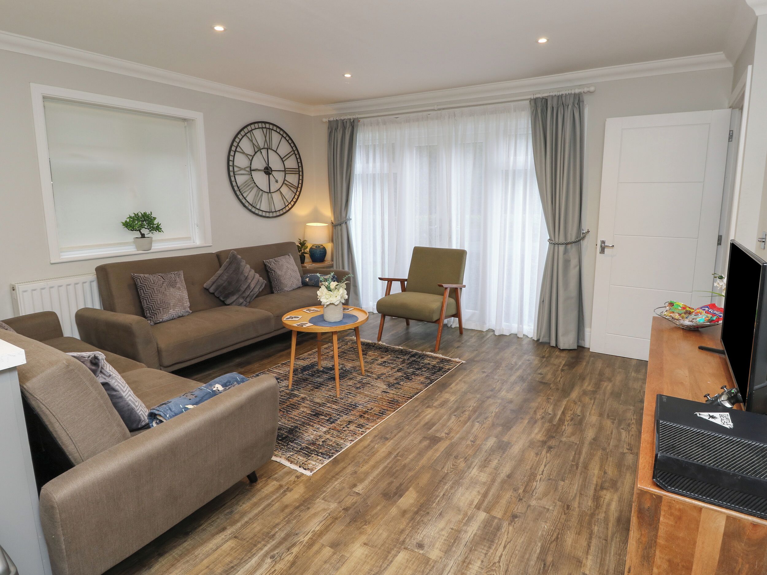 Rookley Lake Cottage, Pet Friendly, With Pool In Godshill - Hampshire