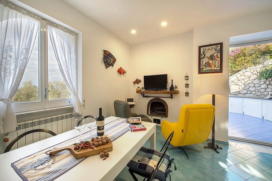 Villino Di Bacco: A Welcoming Villa Which Faces The Sun And The Sea, With Free Wi-fi. - Capri (island)