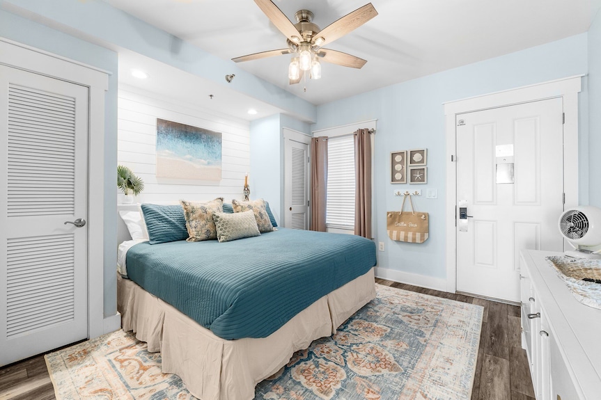 Luxury Carillon Beach Escape For 2 | Walk To Beach & Pools | Summer Dates Open - Rosemary Beach, FL