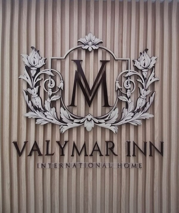 Valymar Inn - Cali