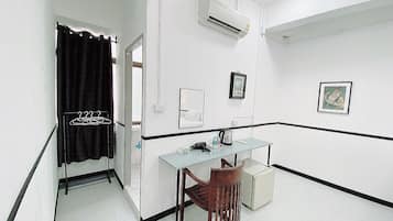 Quarto casal | Wi-Fi de cortesia, roupa de cama