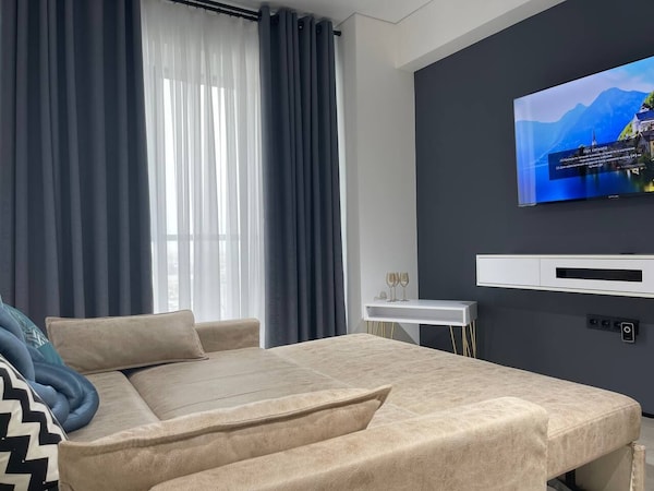 Akay City White Studio - Tashkent