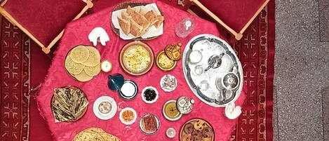 Pequeno-almoço completo diário incluído