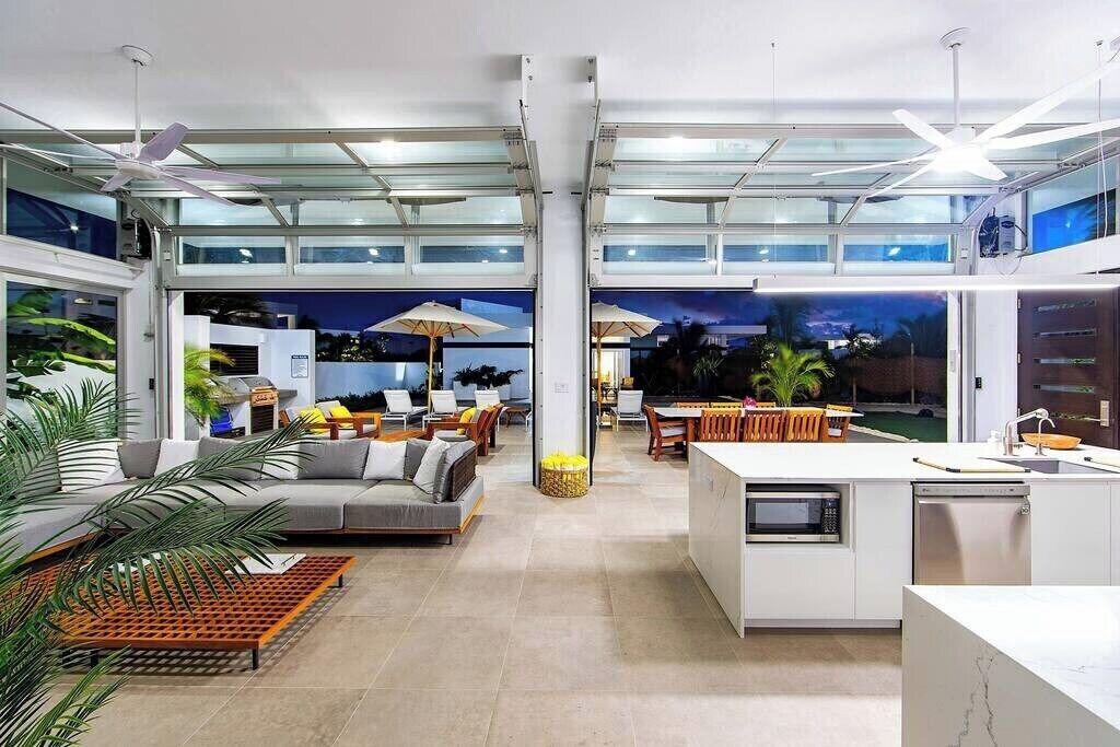 Villa, várias camas, acesso à piscina, vista para o oceano (Family Beach Villa 9) | Interior