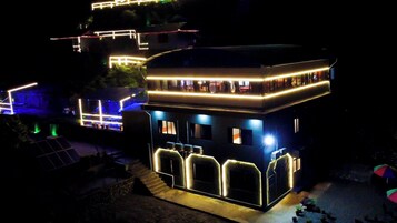 Fachada do alojamento