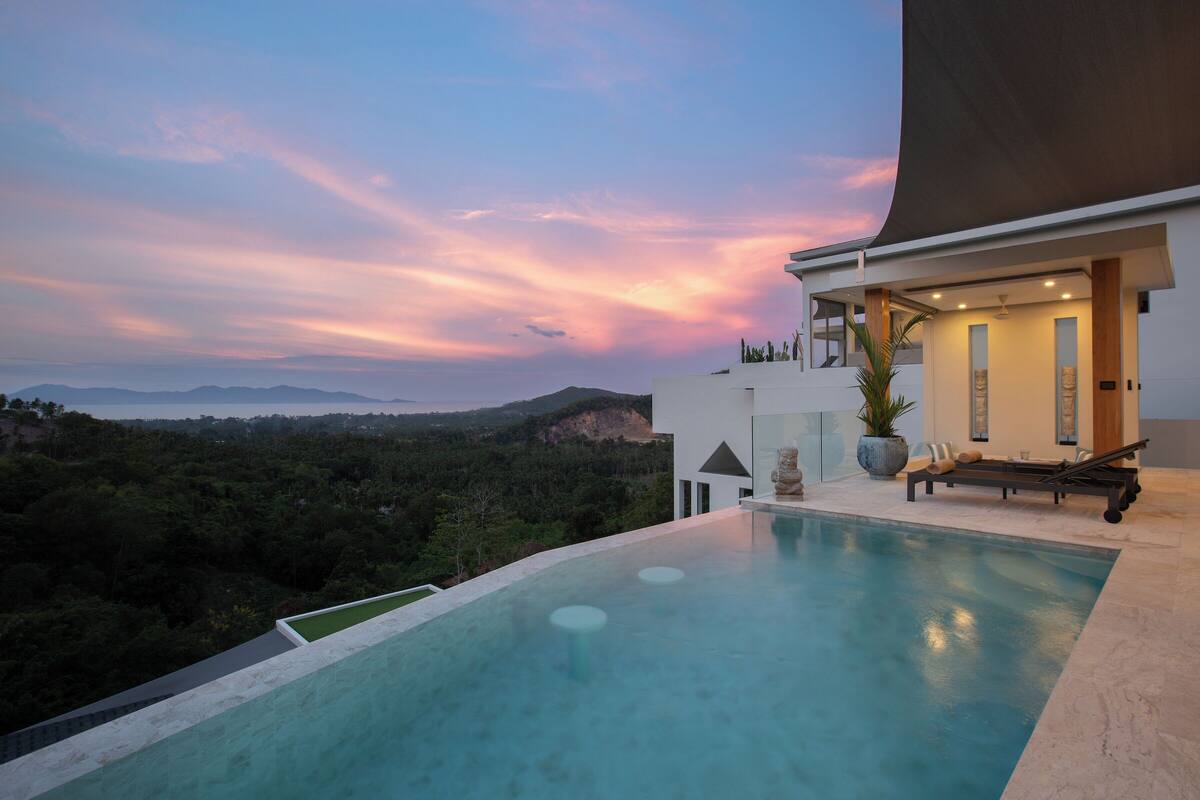 3 Bedroom Pool Villa - Frangipani | Secretária, secretária adequada para computadores portáteis