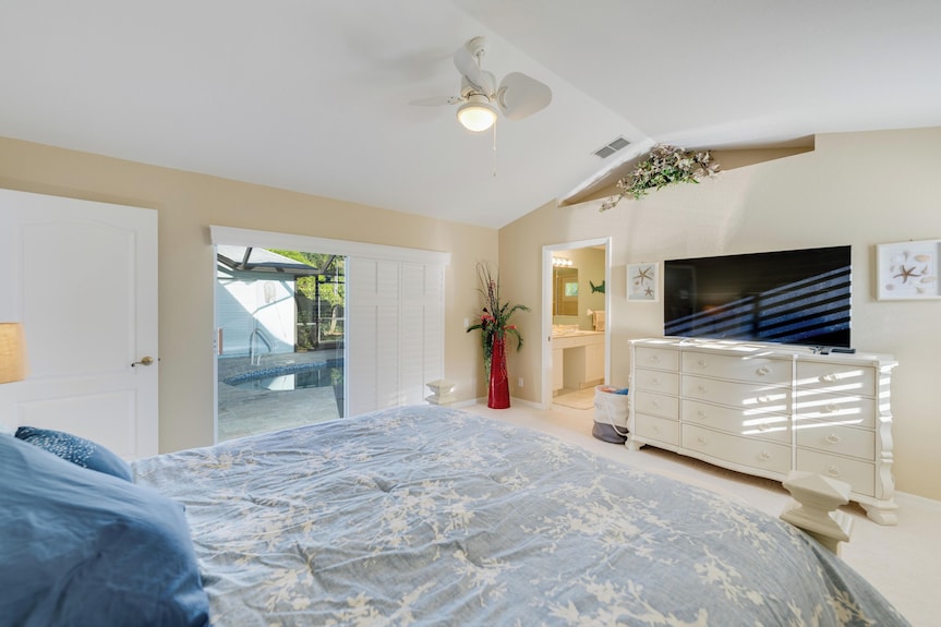 The Terrazzo Home Breezy Coastal Style Pool Retreat In Quiet Briarwood, Naples - Naples, FL