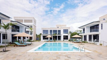 Villa de Luxo, 4 quartos, vista para a piscina | Lençóis de algodão egípcio, roupa de alta qualidade 