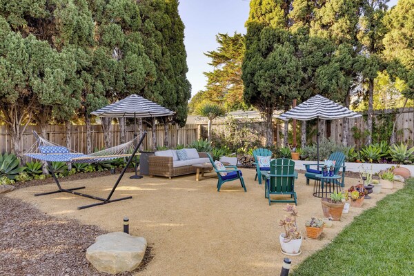 Hummingbird Haven By Avantstay Dog-friendly, Near The Beach, Huge Yard+hot Tub - Santa Barbara, CA