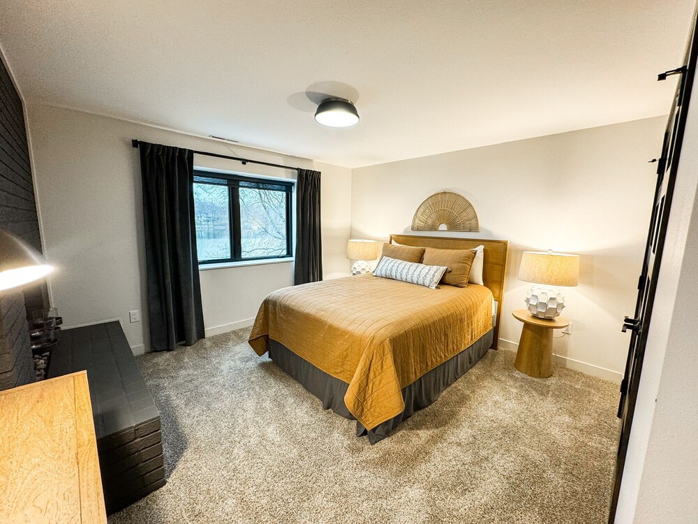 Luxury Walkout Lake Sisseton Condo - Lower Level - Fairmont | FeWo-direkt