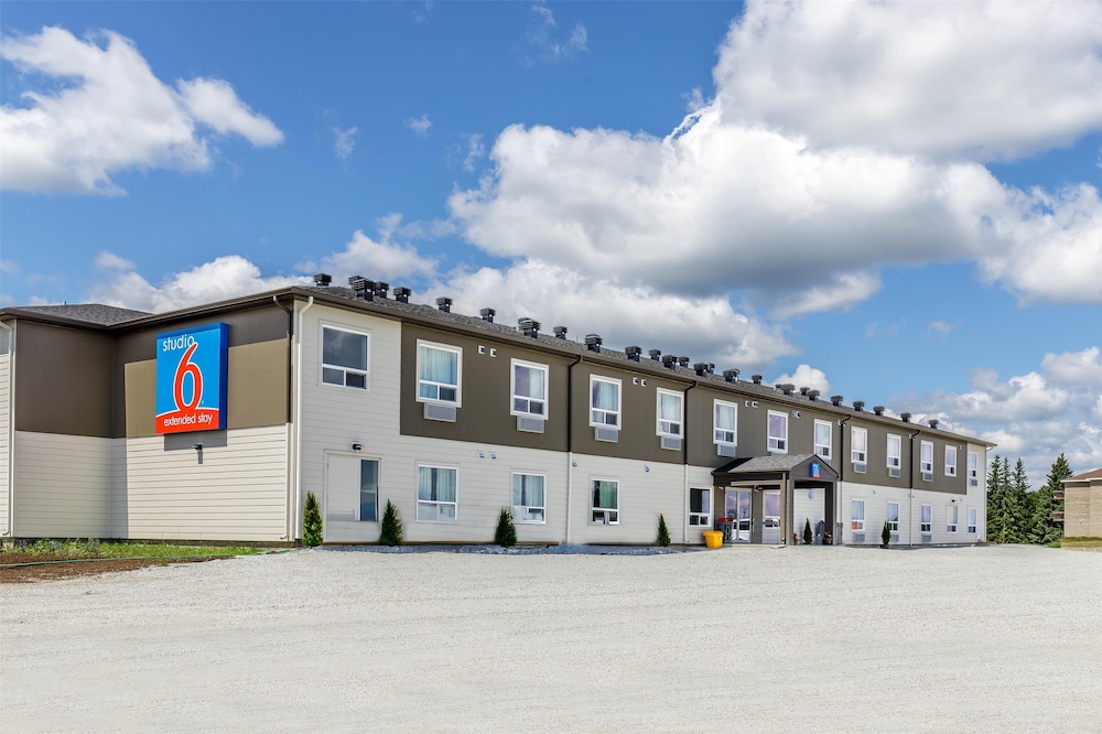 Studio 6 Hornepayne, On - Ontario