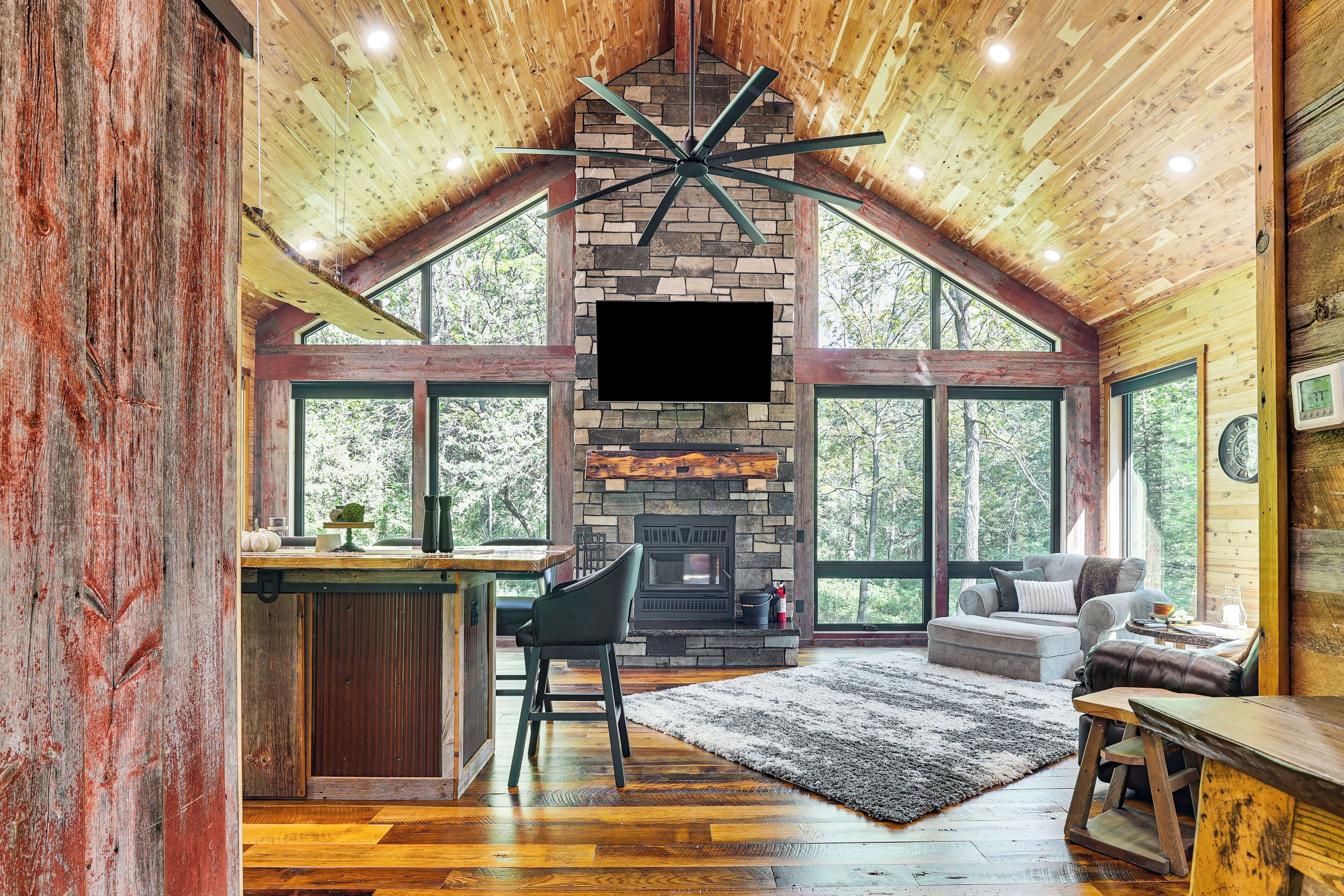 Galena Cabin On 20 Acres: 5 Mi To Downtown! - Galena, IL