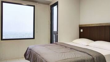 Estúdio | Escrivaninha, roupa de cama