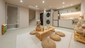 Quarto básico, 2 quartos (private gamseong dokchae) | Fachada