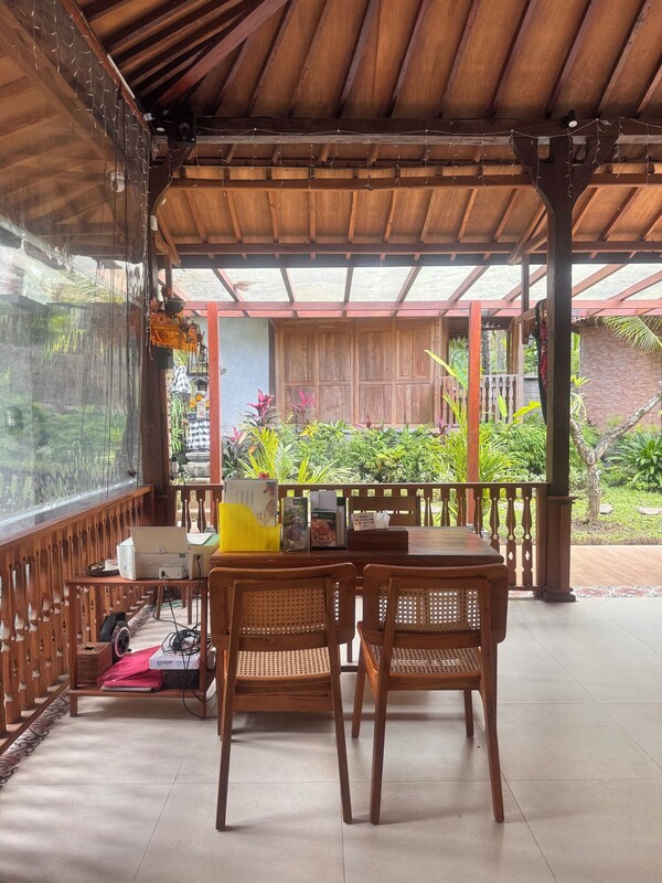 Villa Lova Sambirenteng - Kintamani