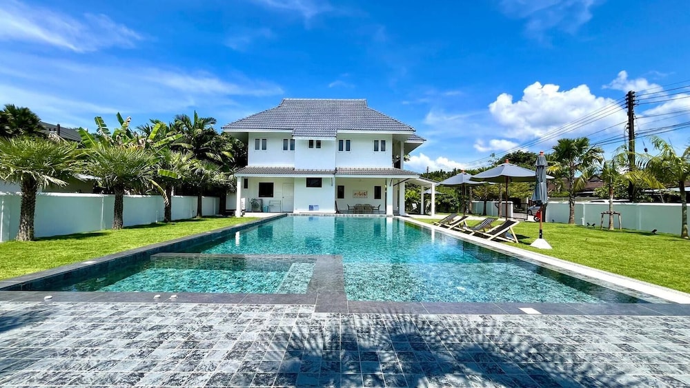 Khaolak Pool Villa With 3 Bedrooms - Khao Lak
