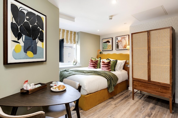 Colston Street - Your Apartment - Bristol