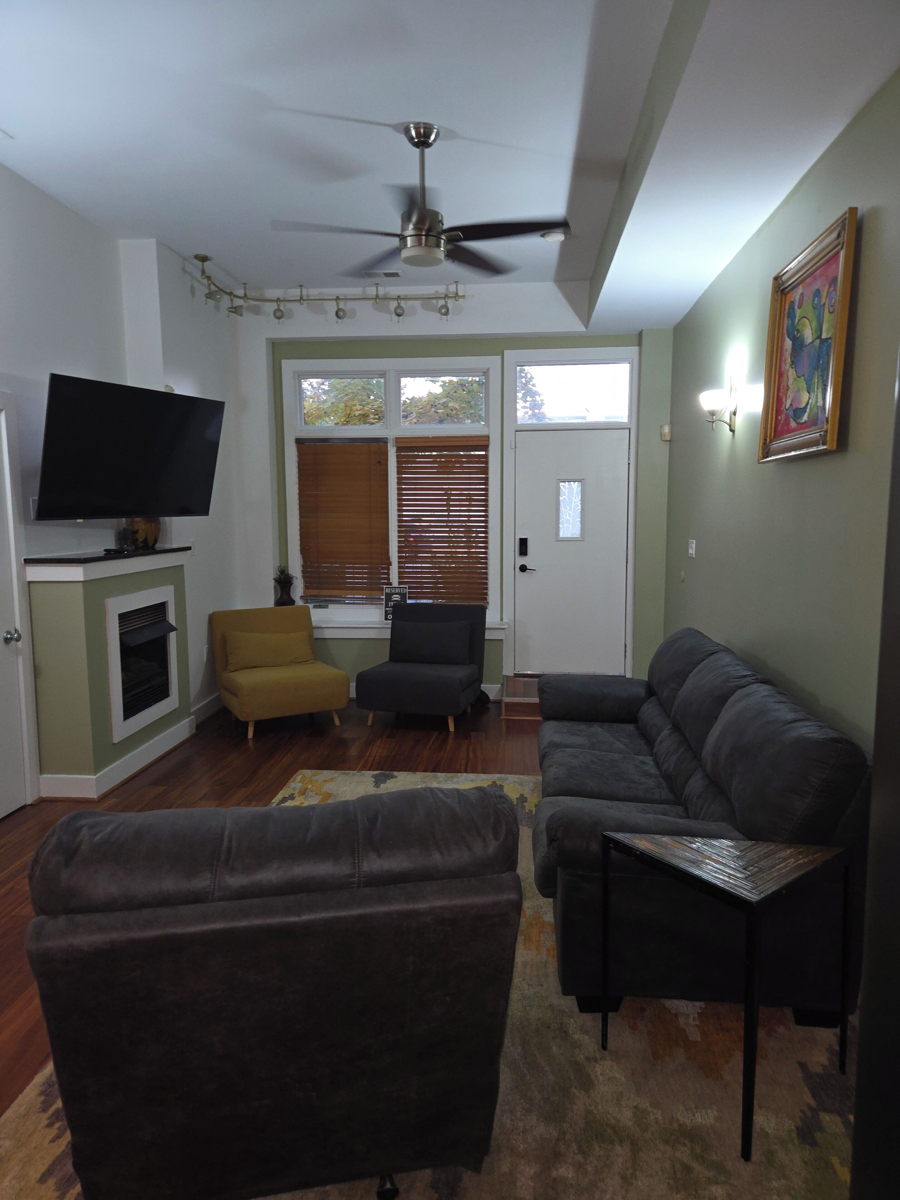Private/cozy 2-bedroom, 2-bath Condo Excellent Location In Heart Of Ne D.c. - Arboretum, DC