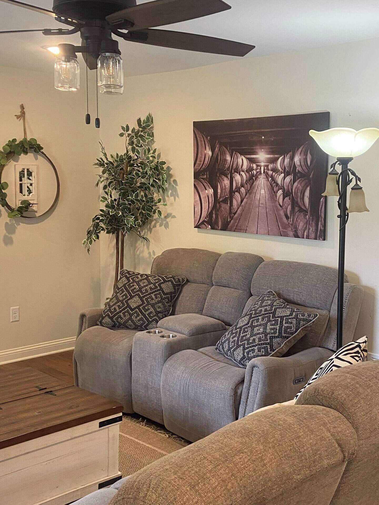 New  Sweet Southerncomfort 3 Bd 2+bth.  In Town - Bardstown, KY