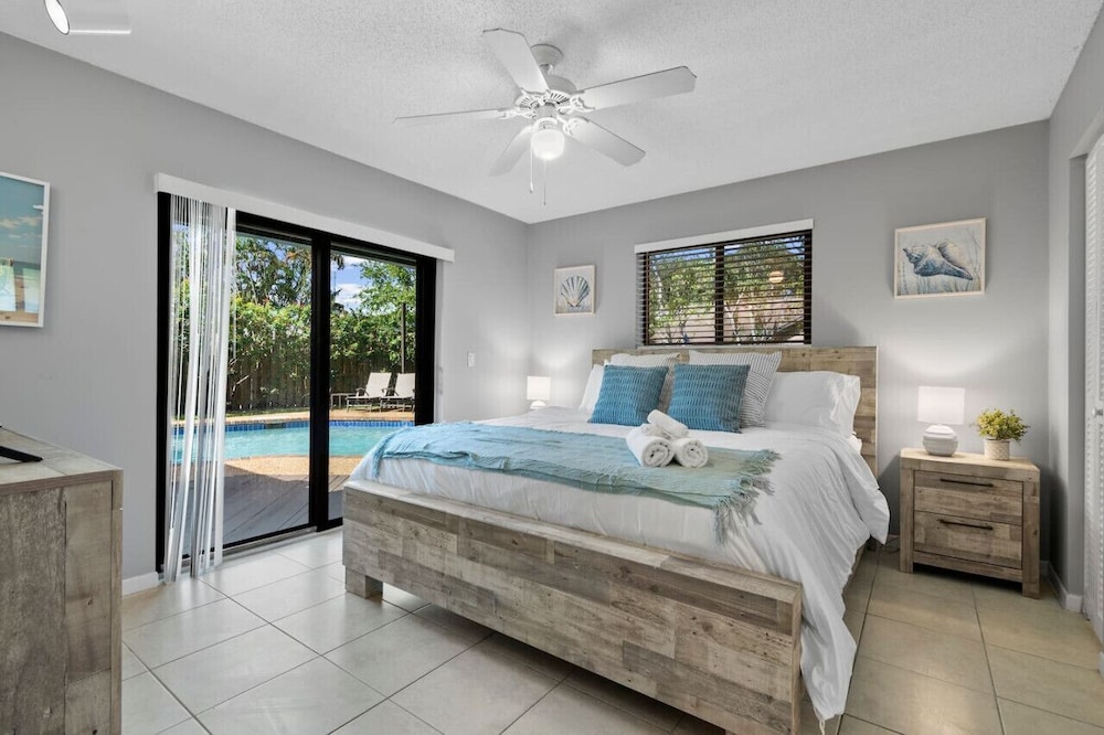 8 Min to Atlantic Ave and BEACH w/ Heated Salt Pool - Delray Beach | Vrbo