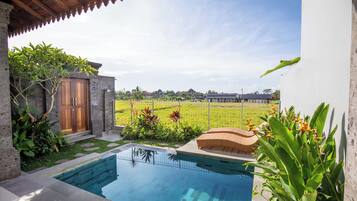 Vila luxo, vista para a piscina | Vista do quarto